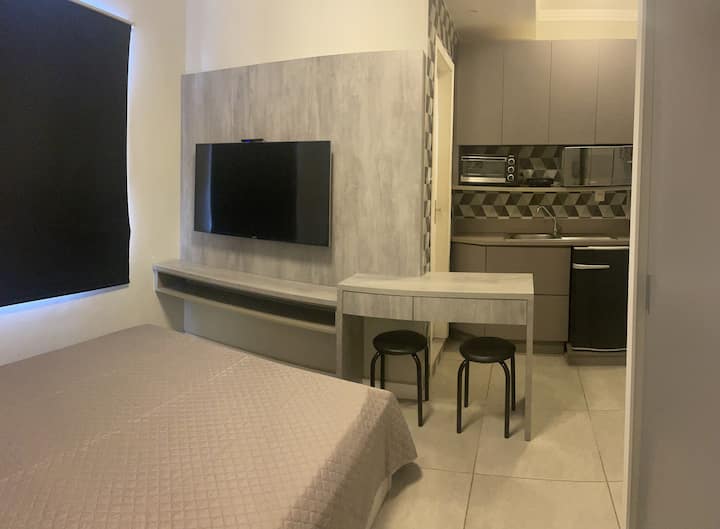 43- Studio Na Avenida Brasil - Balneário Camboriú