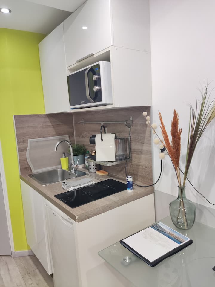 Rostand I - Joli Studio Au Coeur De Marseille - Marseille