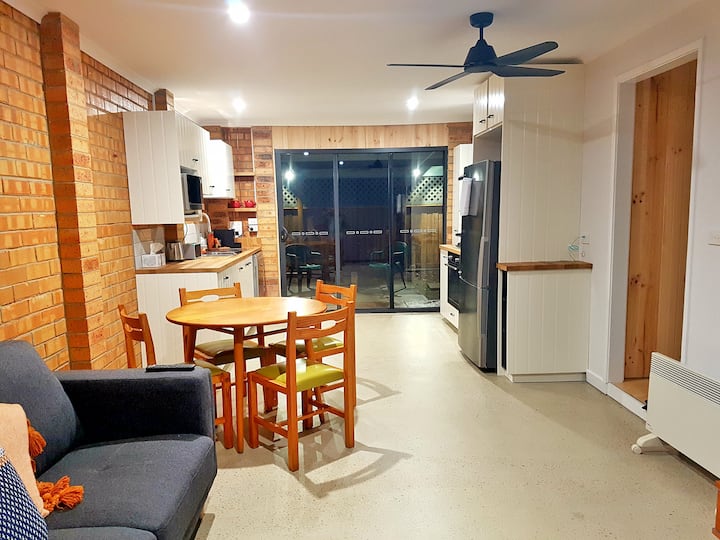 Bimble Beach 1 By Ready Set Stay - Rye