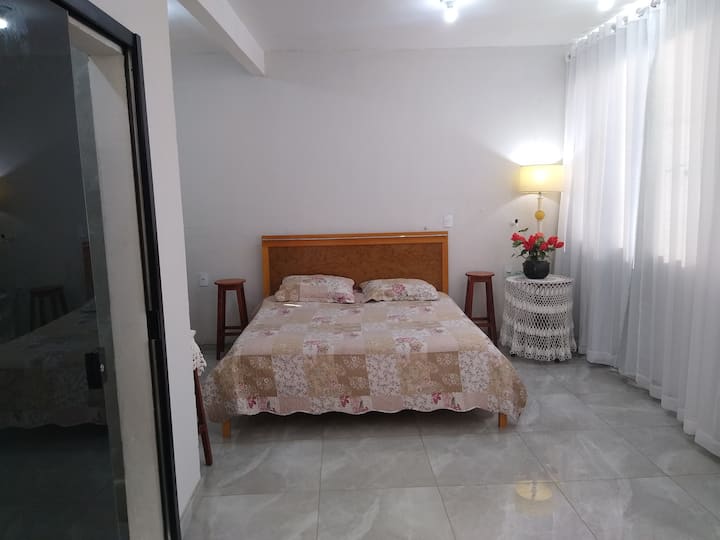 Studio Aconchegante. ÓTima Localização. - Juiz de Fora