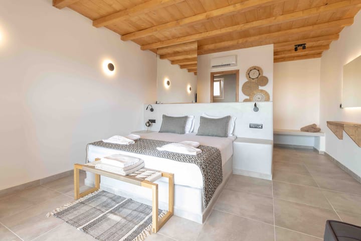 Diamond Suite 5 With Jacuzzi - Mykonos