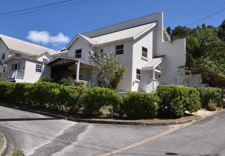 Corner Stone Barbados Holiday House - Barbados