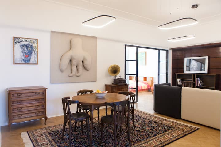 Family Friendly Stylish Downtown Accommodation - Sofía