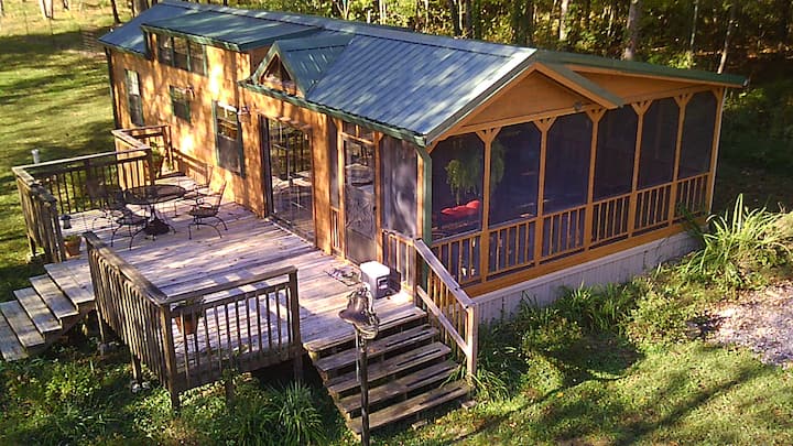 Rural cabin close to everything. - Farm stays for Rent in Scottsville ...