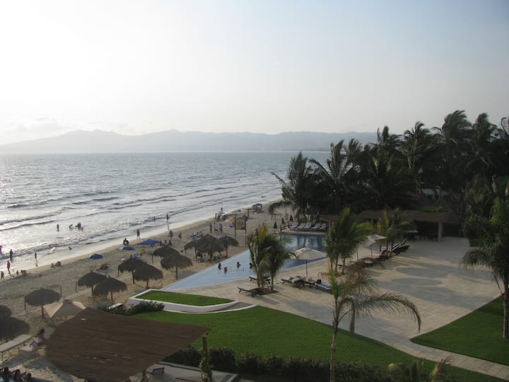 On The Beach! - Nuevo Vallarta