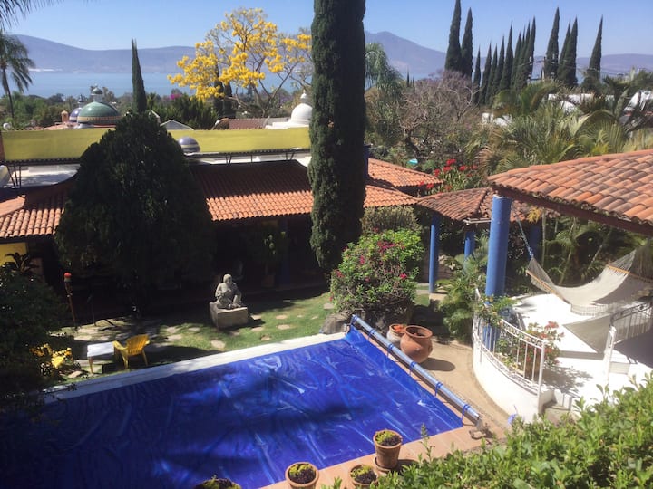 Your Vacation Getaway To Sunny, Safe Ajijic - Ajijic