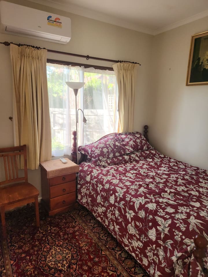 Canberra House holiday rentals - Australian Capital Territory ...