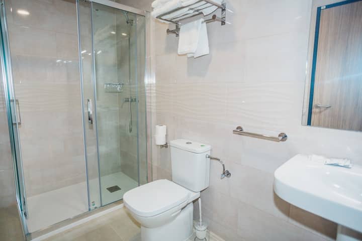 Habitación Triple En Solesperit - Lloret de Mar