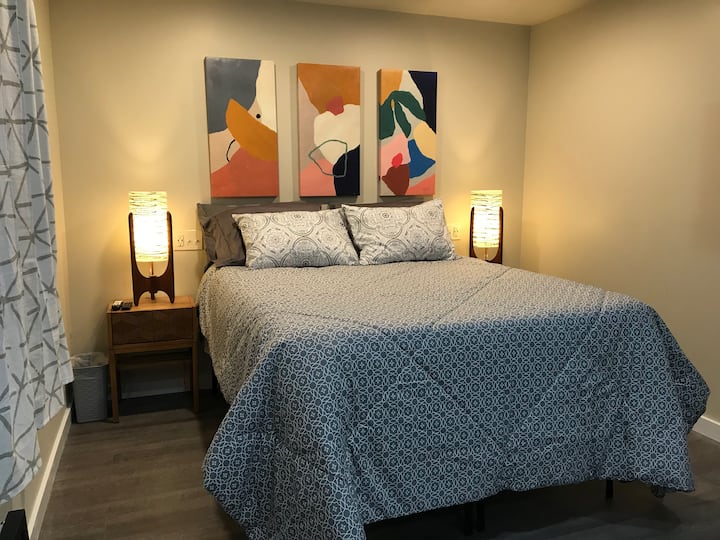 #20 Comfortable Beauty With Master Bath - Billings, MT