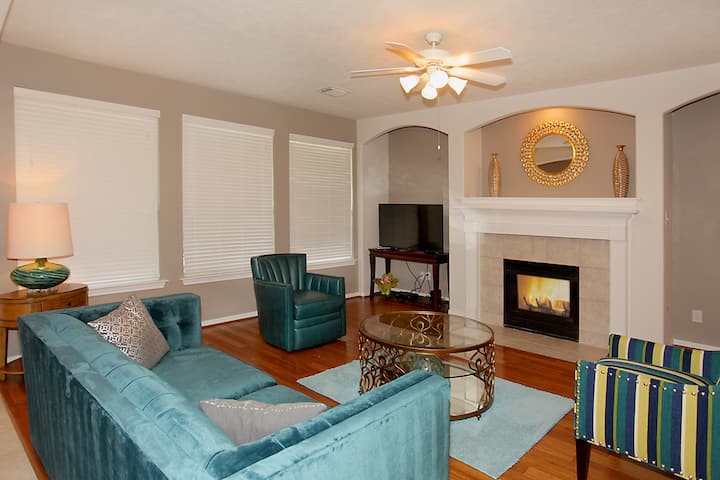 Cozy Landing - The Woodlands, TX