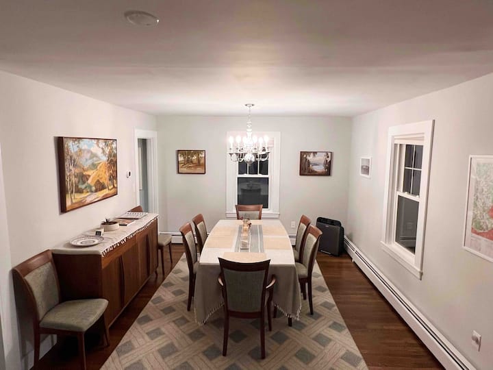 Cozy Farm View Room | Free Parking & Coffee - Massachusetts