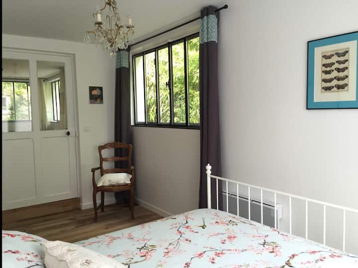 Loire Valley Medieval Getaway Cottage - Montlouis-sur-Loire