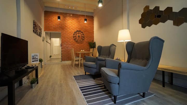 Entire House For 10 ★Siam/pratunam★2 Mins To Bts - Bangkok