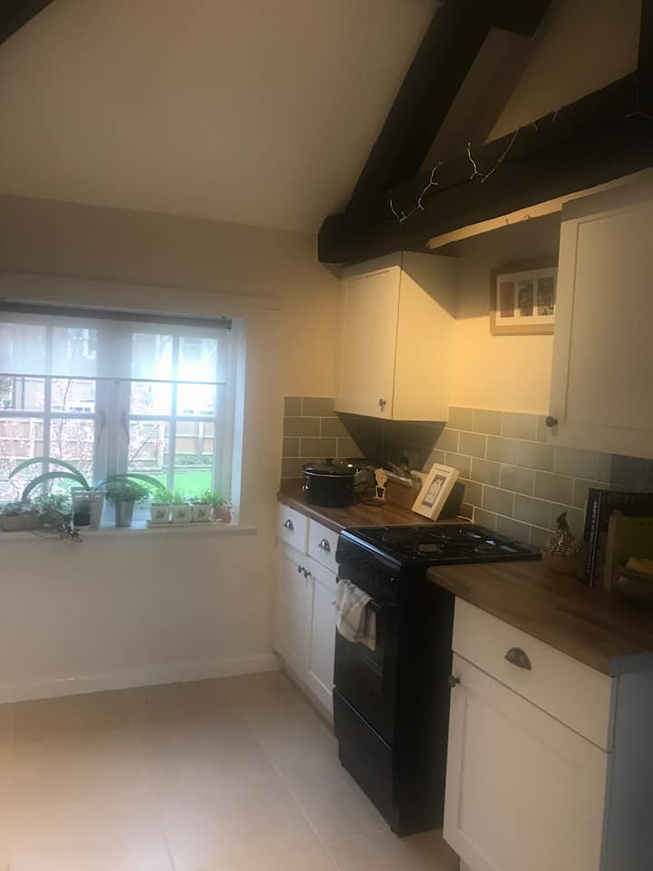 Homely Barn Conversion Flat In Heart Of Uttoxeter - Uttoxeter