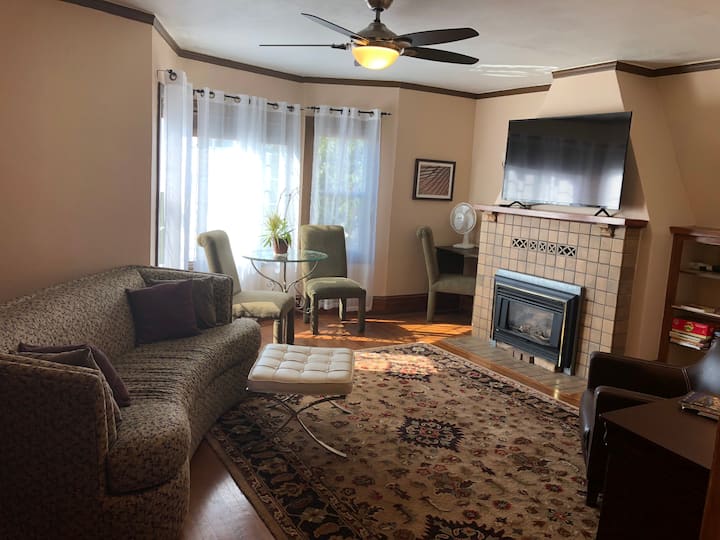 Lovely Craftsman Style Apt. - Oakland