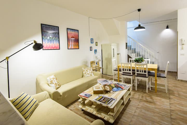 The Rooftop Loft In The City Center - Milano