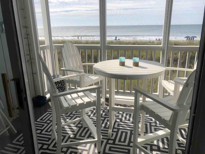 Gorgeous Crescent Beach Ocean View - Alligator Adventure, North Myrtle Beach