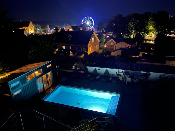 Strandpensionat Svarta Katten  , Hamnen,poolhuset - Båstad