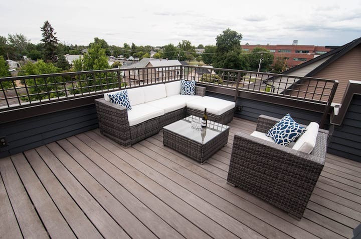 Vue 360 - Loft Style Townhouse Right Downtown - Walla Walla, WA