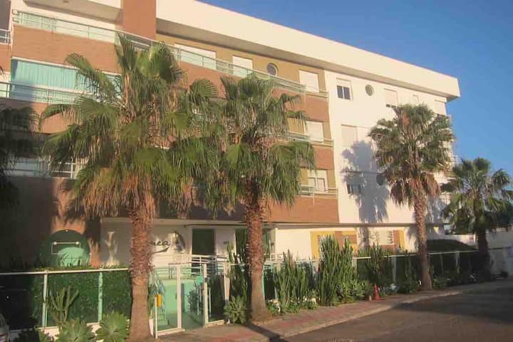 "Amplo Apto. 02 Quartos, A 02 Quadras Do Mar!" - Florianópolis