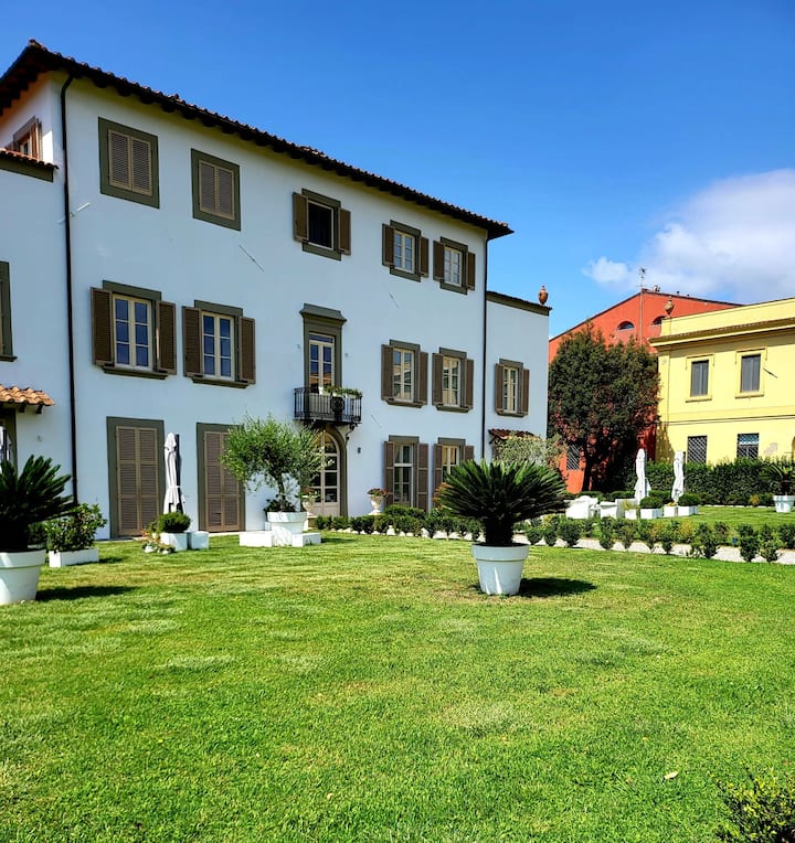La Villa Apartments 4/5 Beds - Livorno