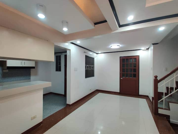 3-br Apartment For Rent (Bare, Long-term) - Trece Martires