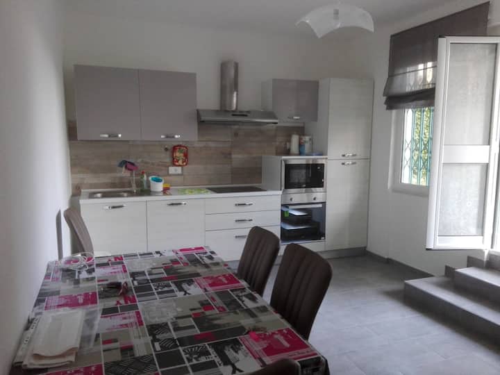 Varazze, Apartment At 5 Minut Walking From The Sea - Stella, Liguria