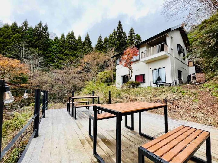 箱根の絶景展望デッキ | Bbqに最適 | 鳥居と芦ノ湖 - 箱根町
