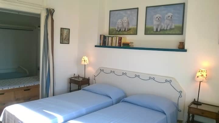 Beach Front Apartment With Sea View - Finale Ligure