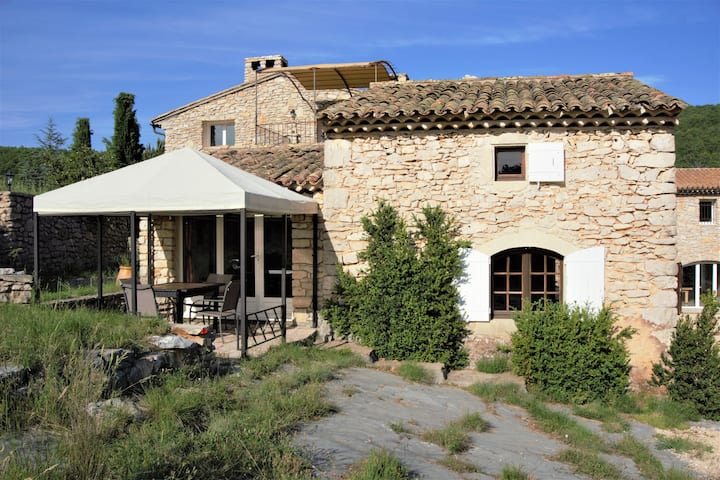 Provence Gîte 3*,  Tennis, Piscine Chauffée, Spa - Banon