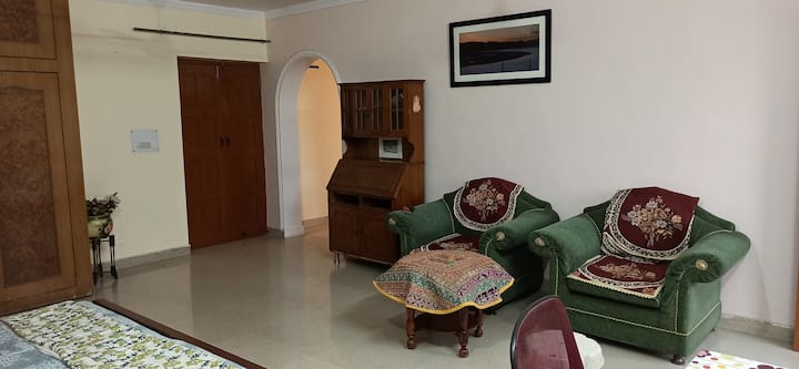 4_guests_familyfriendly Very Near Sarvodyahospital - Faridabad