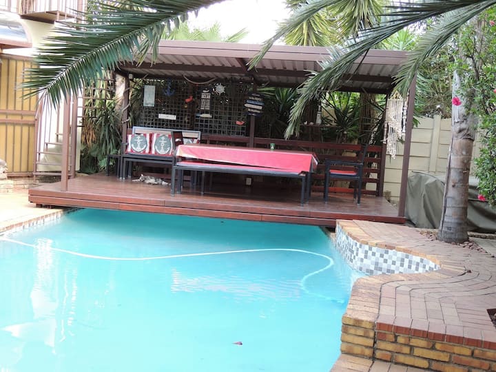 African Rose Guest House - Kempton Park