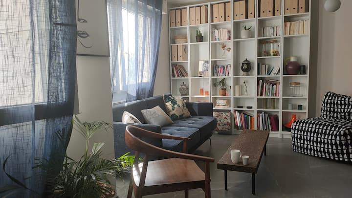 T2    Défense Arena. 
T Eiffel Parking. - Versailles