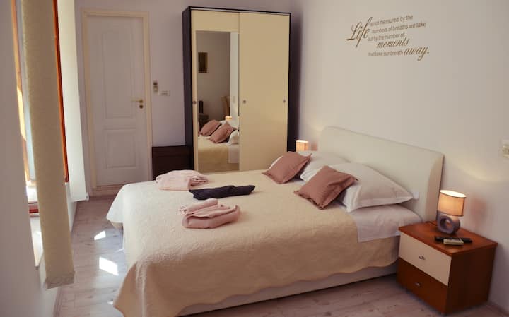 Gold Central Suite - 科爾丘拉島