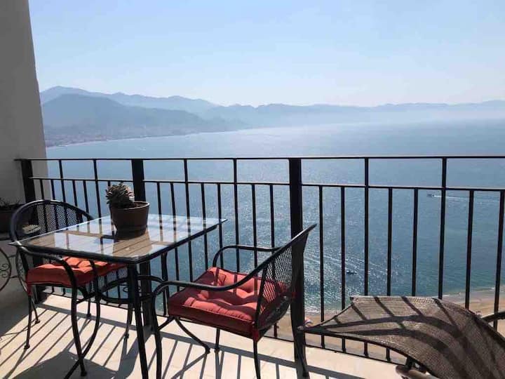 Depa 2 Hab Con Vista Al Mar, Grand Venetian - Puerto Vallarta