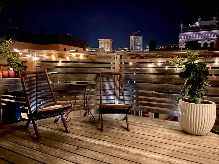 Penthouse/ Ancestral /5 Lits/terrasse/parking/ Ac - Quebec