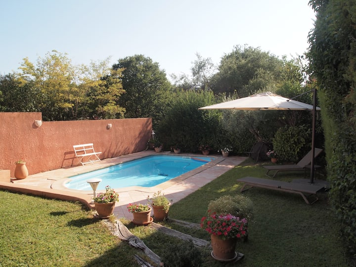 Maison Individuelle Dans Résidence Boisée - Marseille