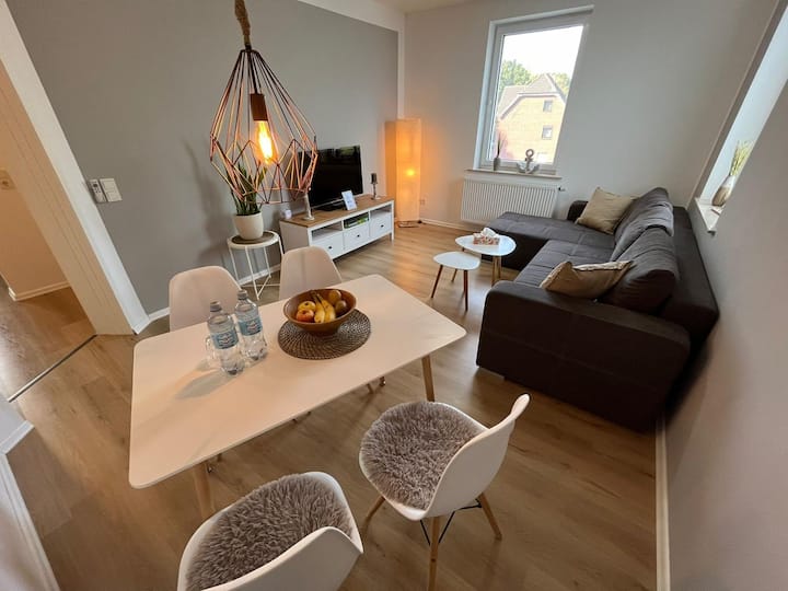 Moderne Wohlfühl-wohnung In Troisdorf Altenrath - Aéroport Konrad-Adenauer de Cologne-Bonn (CGN)