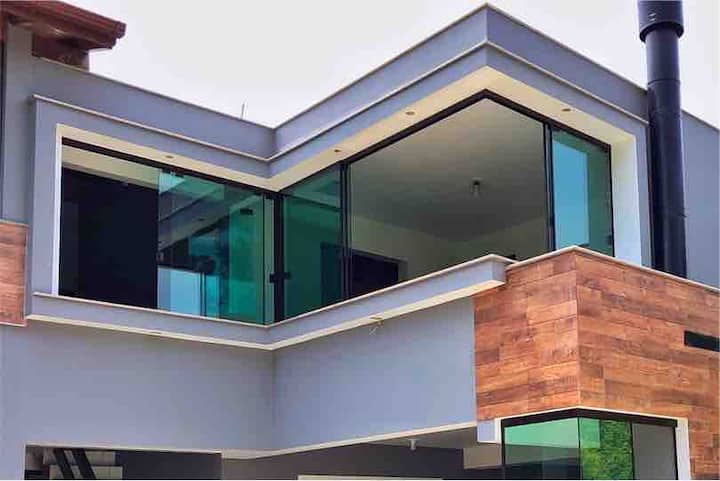 Casa Na Silveira Para 8 Pessoas - Garopaba