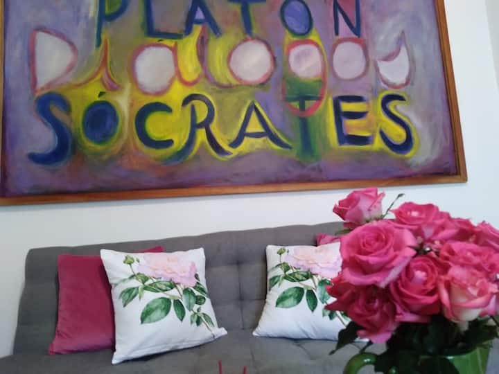 A 7 Cuadras De Plaza Machado. - Mazatlán