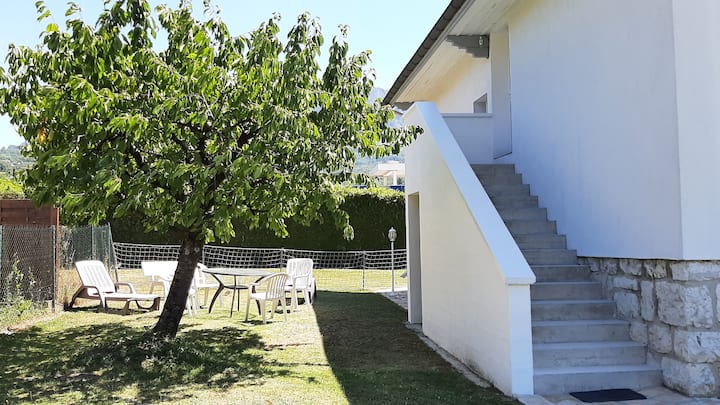 Appartement Individuel Avec Jardin Et Parking - Aix-les-Bains