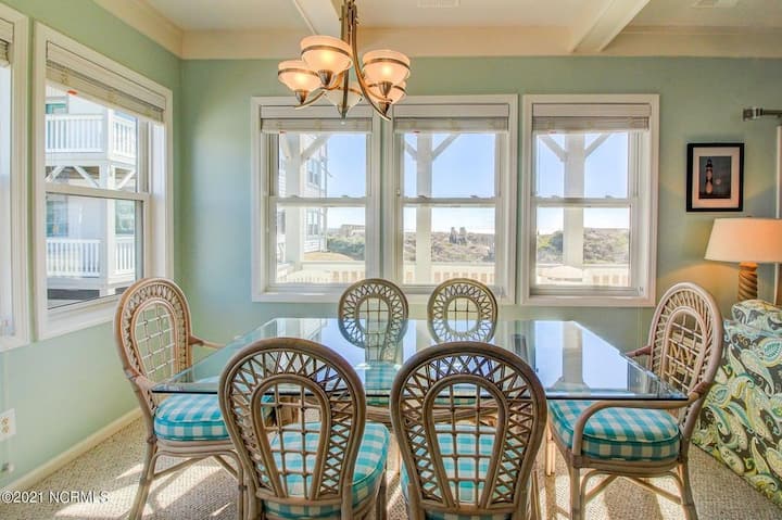 "A Wave From It All: Oceanfront Condo" - Emerald Isle, NC
