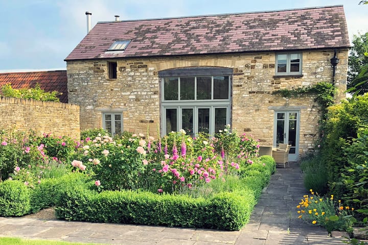 Stunning 2 Bedroom Barn In Coaley, Nr Cotswold Way - Stroud, UK