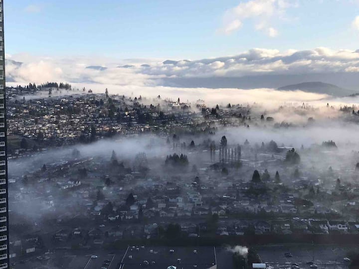Skyline, Sub Penthouse - Burnaby