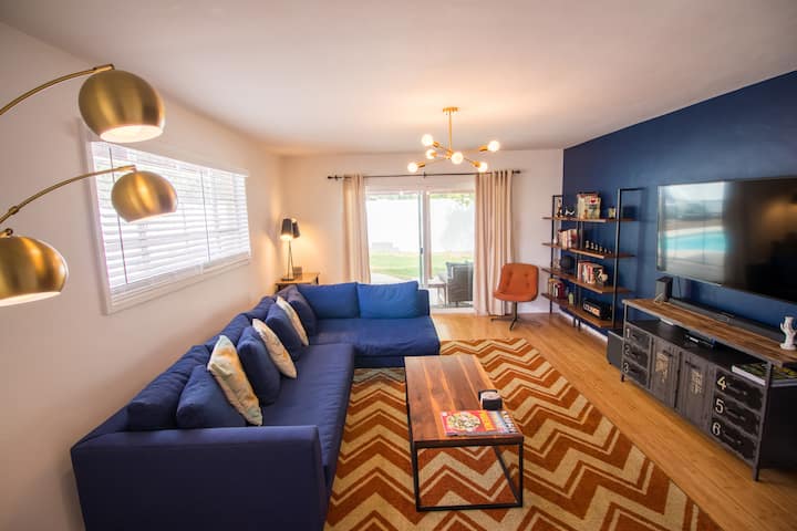 Uptown Mid-century Oasis W/ Pool Central Location - Phoenix