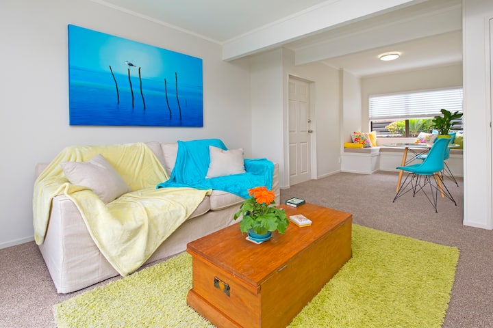 Self-contained Recently Renovated - New Zealand