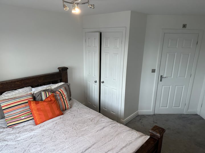 2 Bed Apartment: Acocks Green - Solihull