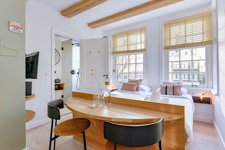 Kamer Aan De Mooiste Gracht Van Amsterdam - Amsterdam
