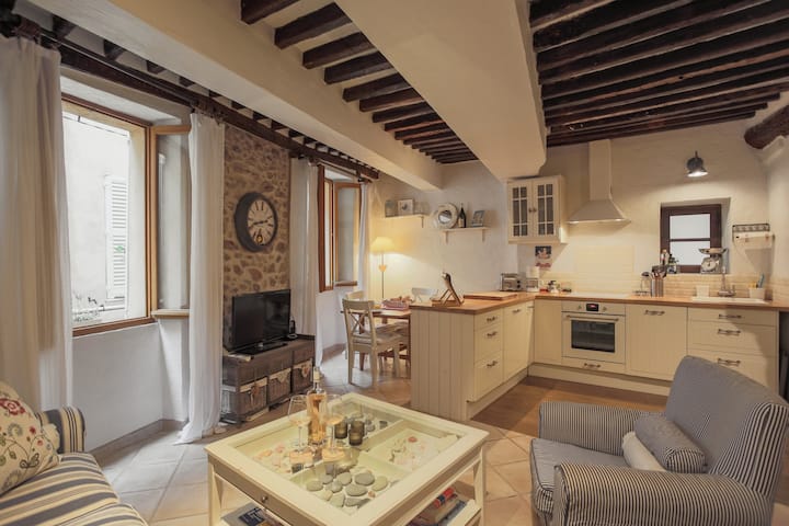 Ma Petite Maison - Antibes Old Town - Juan-les-Pins