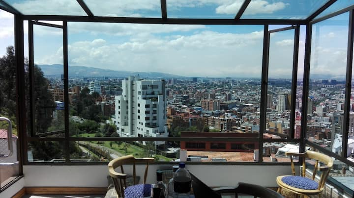 Acogedor Apartamento Con La Mejor Vista De Bogotá - Bogotá